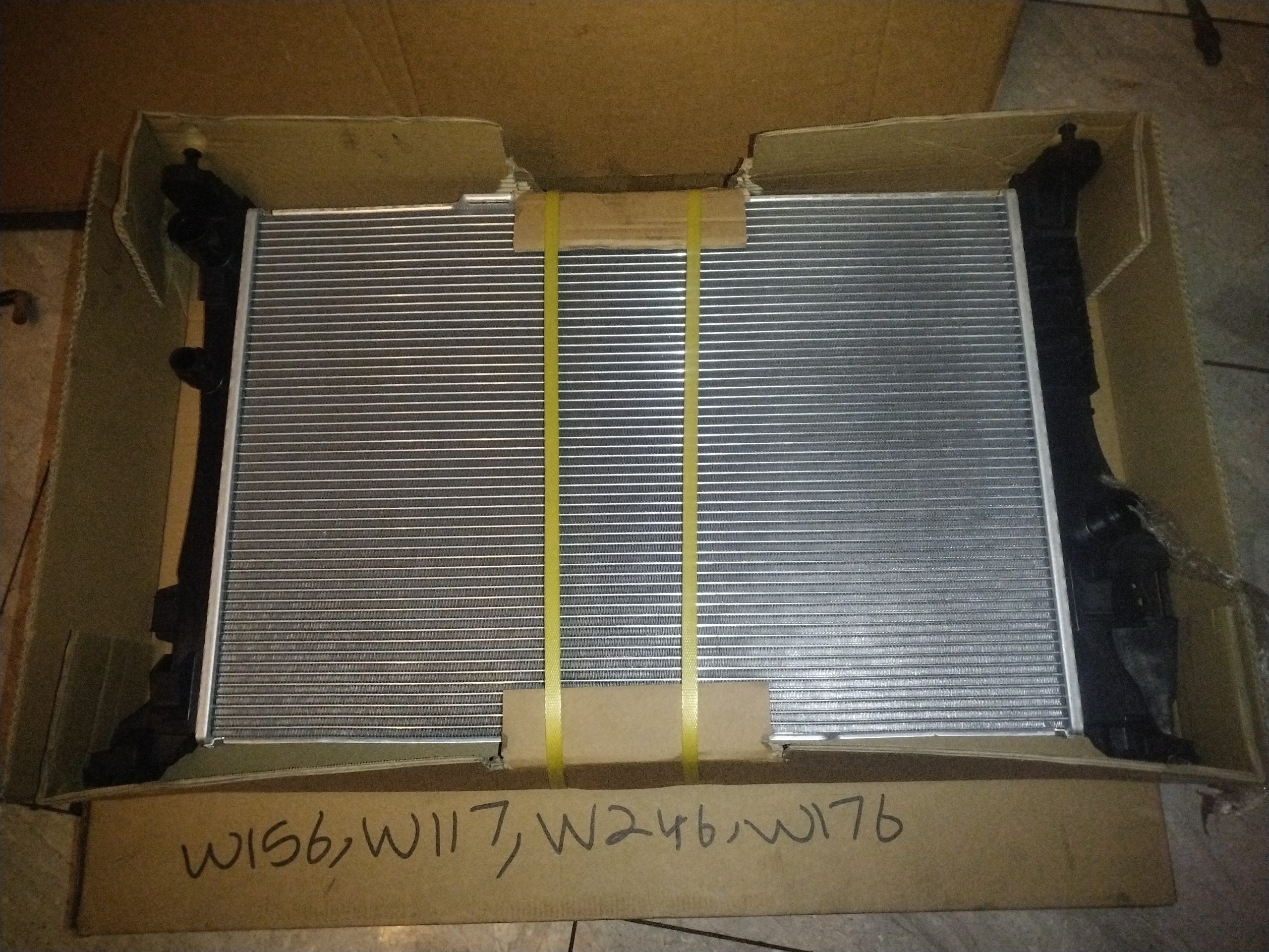 Radiator w156 w117 w246 w176 new - PMP