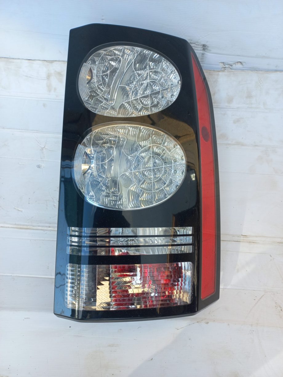 Rear Taillight Discovery 4 LR4 L319 Facelift Right used - PMP